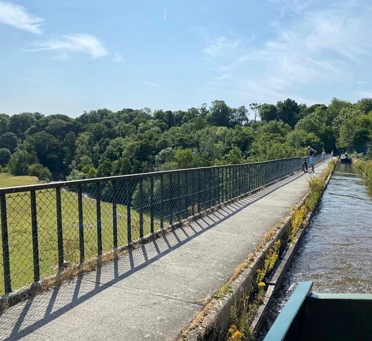 Chirk Castle & Pontcysyllte Aqueduct - Old Hall Walking Club Chester